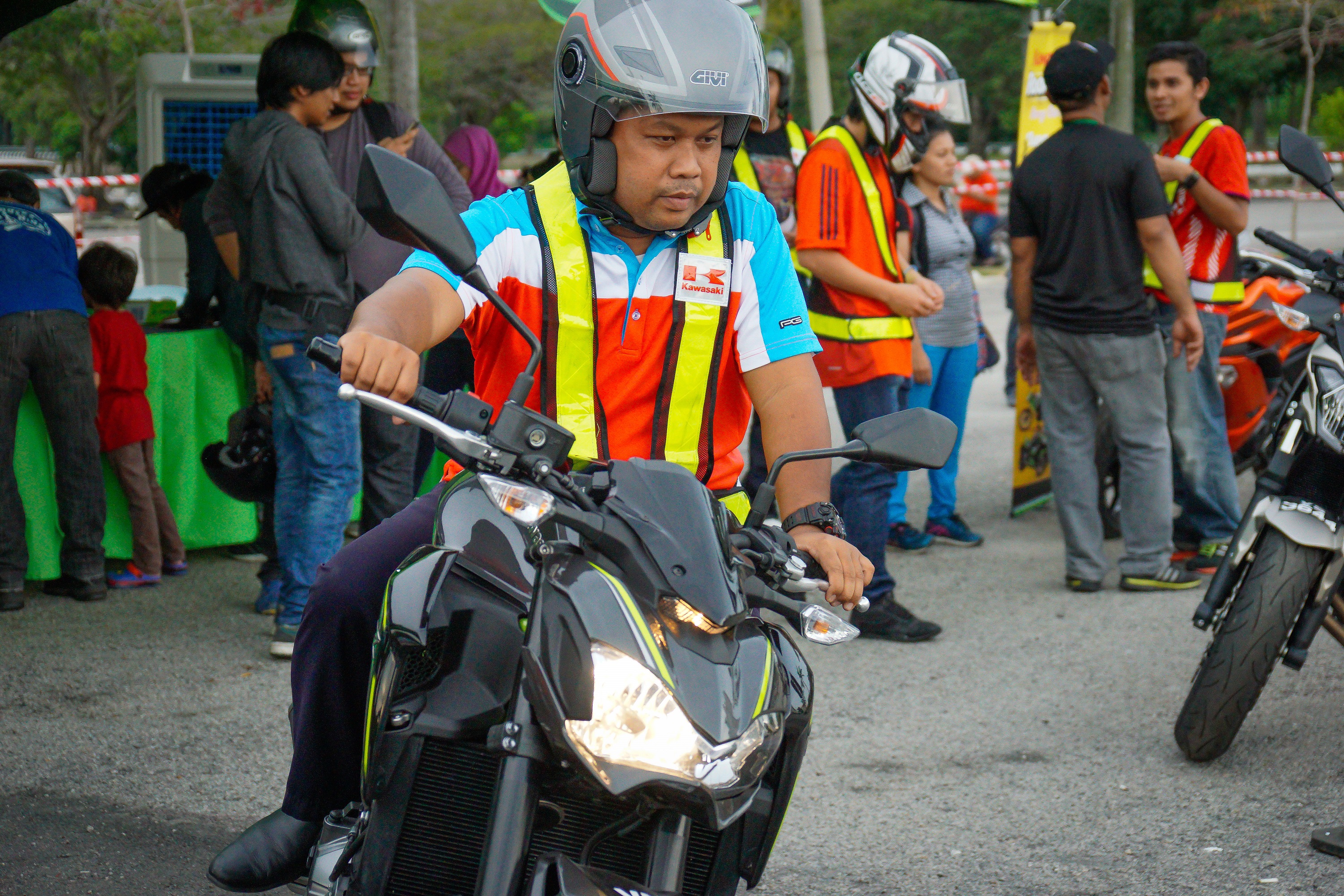 KAWASAKI TEST RIDE ROADSHOW – ALWAYS CLOSE TO YOU – Malaysian Riders