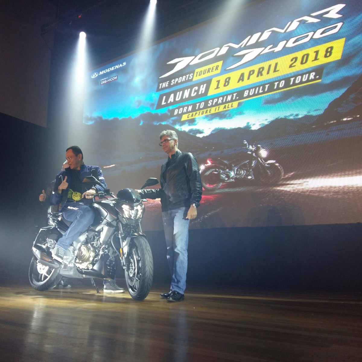 New Dominar D400 Sports Tourer Launched by MODENAS – Malaysian Riders